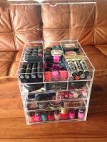 China OEM ODM Acrylic Lip Gloss Packaging Box With 24 Slots Holder for sale
