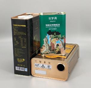 China Custom 0.23mm Thickness Tinplate Olive Oil Tin Cans Rectangular  In Carton Box for sale