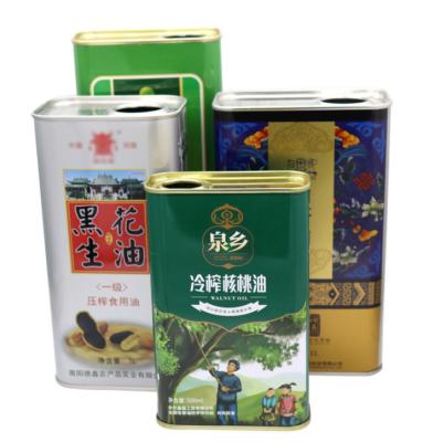China 4L Cooking Oil Tin Can Square Plastic Lid for sale