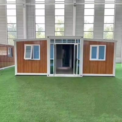 China Luxury Finish Expandable Prefab House Three Bedroom Container Home Customized Size for sale