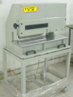 China Professional YSVC-3 CE Certified High Precision Multilayer V-Cut PCB Separator for SMT Assembly Line for sale