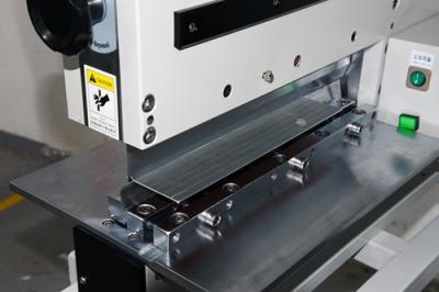 China Automatic Alum Board PCB Separator V Cutting 300mm / 400mm Length for sale