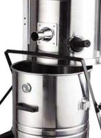 China Three Motors Industrial Wet Dry Vacuum Cleaners High Filtration Precision for sale