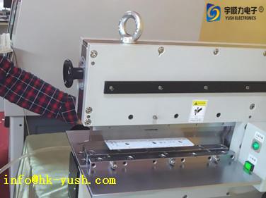China Electronics PCB Depanelizer , Linear Blades Pcb Depaneling Equipment for sale