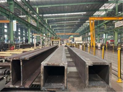 China Hollow rectangular Steel Box Section Structural Members For Commercial Building for sale