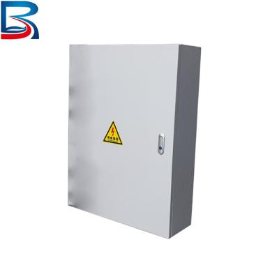 China 24 Way Distribution Board Enclosure Distribution Box 3 Phase 12 Way for sale