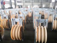 China Anti Twisting Wire Stringing Blocks 26KG -150KG Nylon Large Rope Pulley for sale