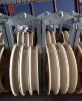 China Professional 822 Stringing Block with 30-150KN Rated Load and MC Nylon Sheave for High Tension Overhead Conductor and OPGW Installation for sale