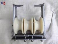 China Triple Sheave Nylon Stringing Block with 5kN Rated Load for Bundle Conductor Stringing for sale