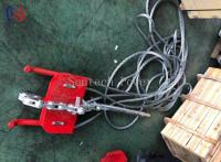 China Three Bundle Conductor Head Board with 100-180kN Rated Load for 100-110mm Sheave Width and 114-142kg Weight for sale