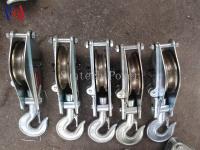 China Double Sheave Steel Pulley Block with Hook and Eye Connection for Industrial Hoisting for sale