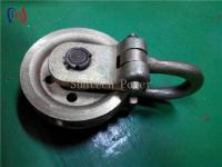 China Single Sheave Stringing Block with Galvanized Steel Frame Precision-Machined Sheave and Heavy-Duty Shackle Connection for sale