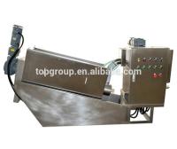 China 500L/Hour Water Treatment Sludge Dehydrator Screw Press with Auto Dosing System for sale