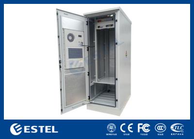 China IP55 33U Outdoor Cabinet 1 Compartment With Battery Shelf And Power Distridution for sale