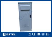 China 32U Cabinet IP65 Rating with Cooling Fans for Telecommunications and Industrial Applications for sale