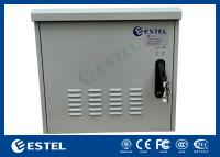 China 8U IP55 RAL7035 Outdoor Pole Mount Telecom Cabinet with Temperature Thermal Control for sale