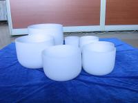 China Frosted Quartz Crystal Singing Bowl Set 7 Chakra 8 to 14 Inches Healing Sound Therapy for sale