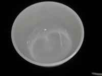 China Direct Manufacturer White Chakra Tuned Quartz Singing Bowl 8-14 Inch with Suede Mallet for sale