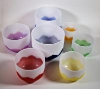 China Chakra Lotus Quartz Crystal Singing Bowl 8 inch B Note 440Hz Root Chakra Healing for sale