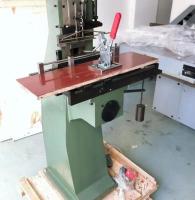 China School Notebook Paper Corner Cutter Catalogue Cutting Corner Machine for sale