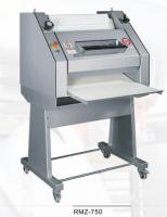 China Automatic Toast Bun Moulder Baking Machine Baguette 220v Digital Panel for sale
