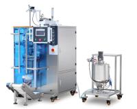 China Servo Heat Sealing Filling Packing Machine 5.5kw Sus304 Liquid Packaging With Servo Motor for sale