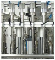 China 12 Head Self Flowing Filling Packing Machine 3000bph 500W for sale