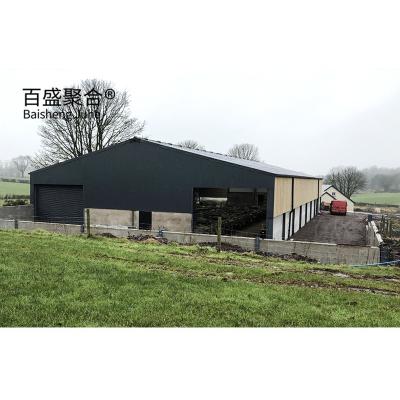 China Customized Prefabricated Goat Farm Sheds with Steel H Beams and Aluminum Alloy Window for sale