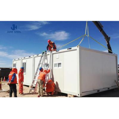 China Modern Villa Expandable Prefabricated House with PVC Sliding Window and Aluminum Alloy for sale
