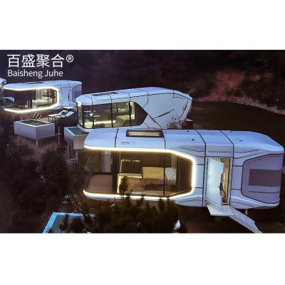 China Customized Color Space Capsule House for Modular Living Solution Landscape Decoration for sale