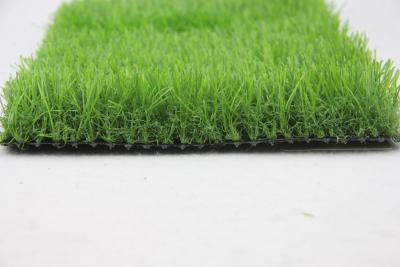 China 25mm Lush Green Garden Artificial Grass Carpet Multi Functional for sale