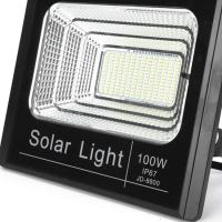 China 200w Solar Powered LED Flood Light For House Energy Saving Environmental Friendly for sale