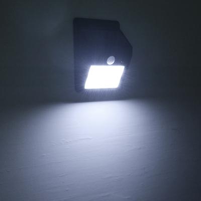 China PIR Motion Sensor Solar Powered LED Wall Light , Wall Mounted Solar Garden Lights for sale