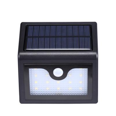 China PIR Solar Powered Motion Sensor Light For Outdoor Garden Fence Wall Patio for sale