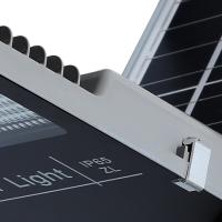 China Outdoor Solar LED Street Light Die Cast Aluminum Body High Efficiency Chip for sale