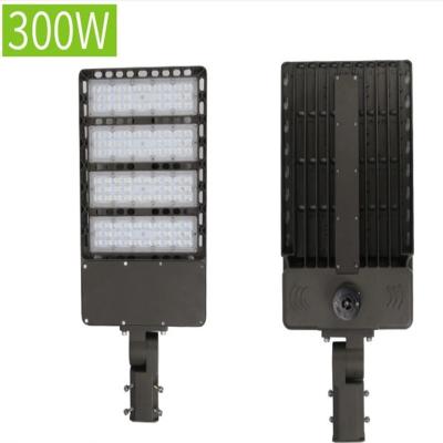 China 100w 150w 200w Solar Led Wall Lamp , Outdoor Solar Street Light For Garden for sale