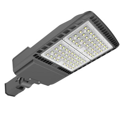China Shoe Box Type 200w LED Street Light , Smart Outside Street Lamps Die Cast Aluminum Shell for sale
