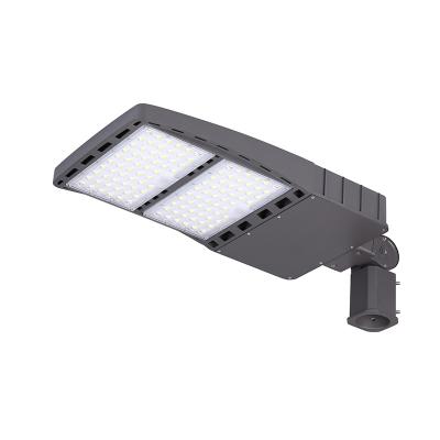 China Ip66 LED Shoebox Light 150W DLC ETL  , 200W Solar Powered Street Lamp for sale