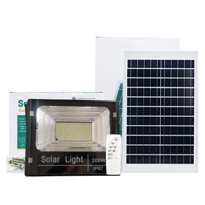 China Outdoor 300w 6000K Ip67 Solar Powered LED Flood Light for sale