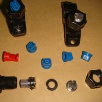 China plastic or ss split-eyelet connector plastic tube connector with nozzle for sale
