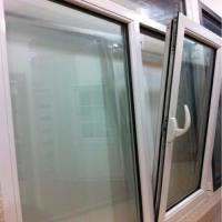 China Modern Plastic Frame PVC Tilt And Turn Window With Double Glazed For Hotels for sale