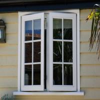 China Modern Residential PVC Glass Entry Door Vinyl Casement French Doors Cutomized for sale