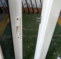 China PVC UPVC Weather Resistant Sliding Windows With Screen Customized Size for sale
