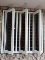 China Customized Size PVC / UPVC Casement Windows Hurricane Proof Impact Windows Glass Double Function 37*50 for sale