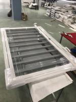 China Customizable Aluminum Glass Louver Window with Adjustable Ventilation for sale