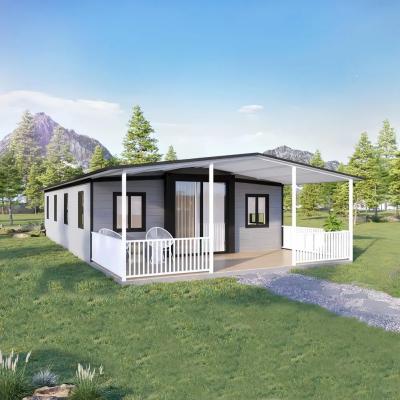 China 40ft Large Living Space Expanding Container Homes with Balcony for Backyard for sale