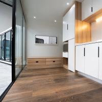 China White Container House 3500x8000mm with Galvanized Steel Frame and Rock Wool Insulation - Ready to Live for sale