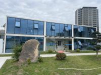 China Modern Detachable Container House 50mm Rock Wool Panel Prefab Home for Hotel Residential Use for sale