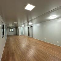 China Folding Container House with High Flexibility Strong Steel Structure with Rock Wool Sandwich Panel for Versatile Design for sale