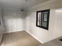 China Folding Container House 50mm Insulated Steel Structure Prefab Living Unit for sale